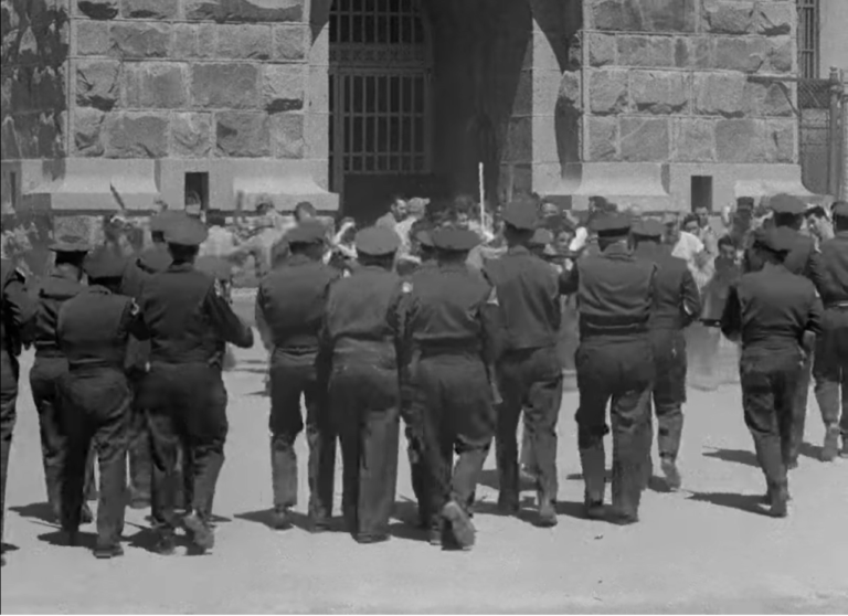 Riot in Cell Block 11 (1954) - FilmFanatic.org