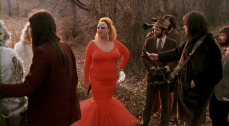 Pink Flamingos (1972) – FilmFanatic.org
