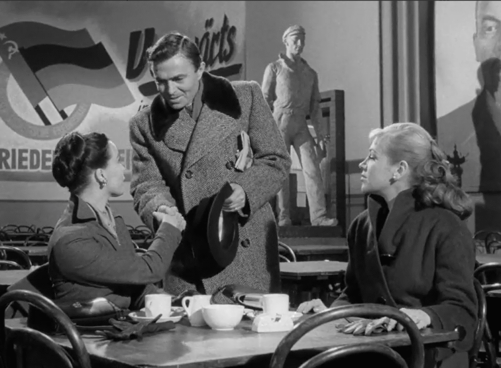 Man Between, The (1953) - FilmFanatic.org