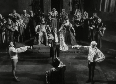 Hamlet (1948) - FilmFanatic.org