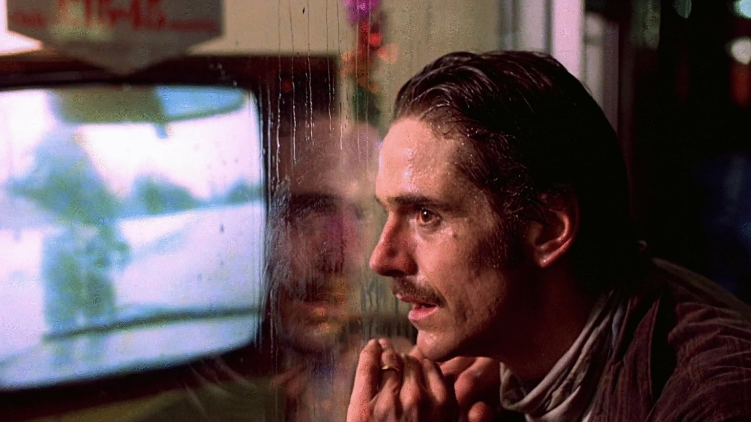 Moonlighting (1982) - FilmFanatic.org