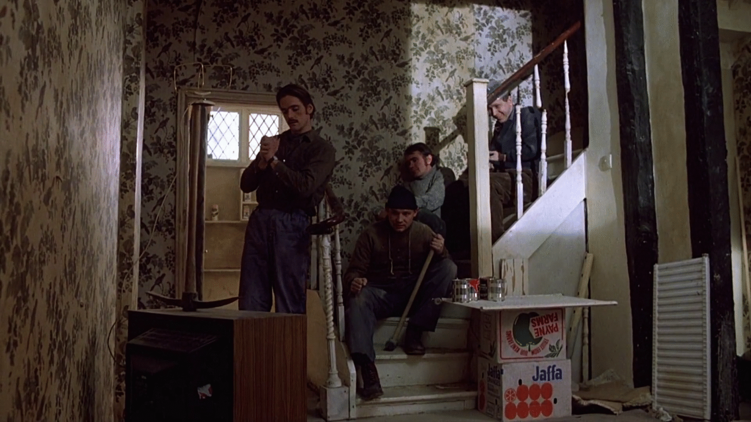 Moonlighting (1982) - FilmFanatic.org